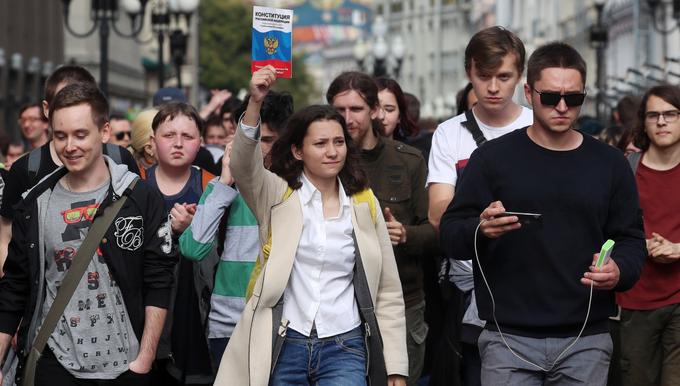 Olga Misik, 17 ans, symbole de la lutte pro-démocratie en Russie