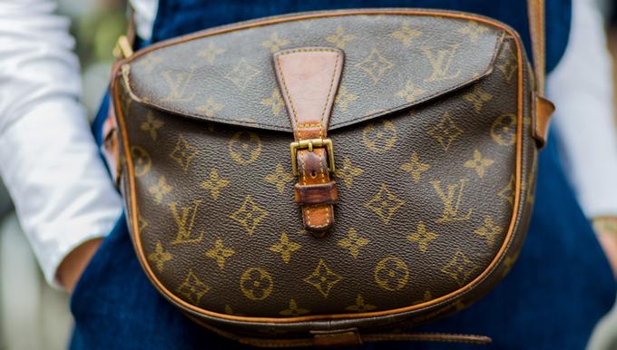 Comment dater un sac de luxe vintage