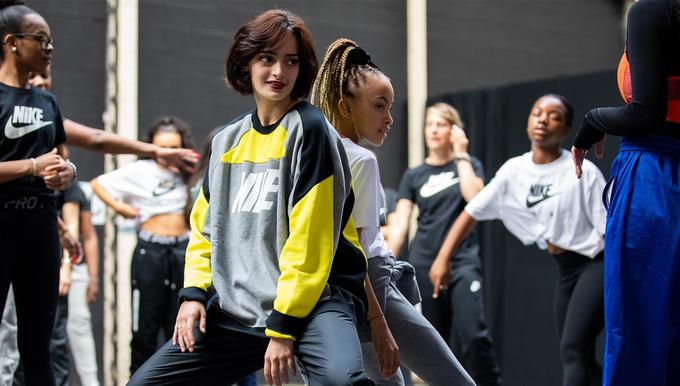 Adèle Belem, une danseuse à l'Opéra à l'épreuve du Hip-hop avec Nike