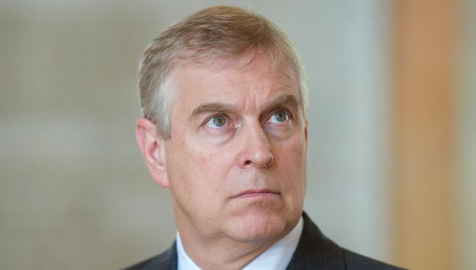 L'interview du prince Andrew à la BBC jugée "catastrophique" par la presse