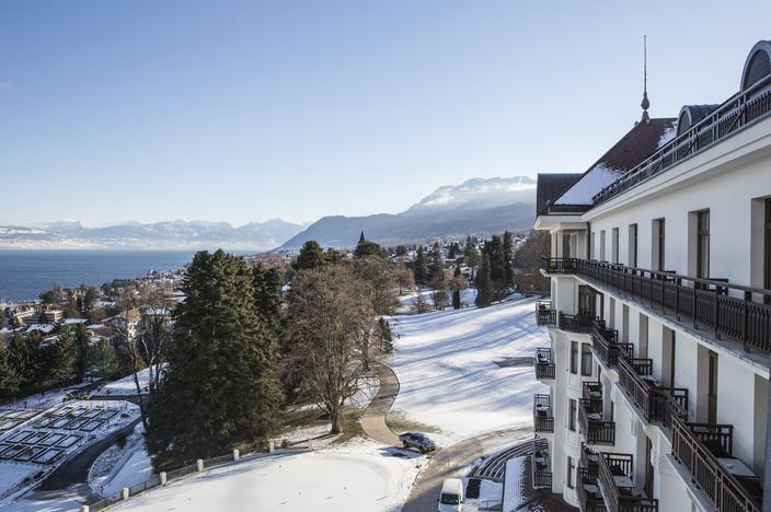 À Evian, l'hiver en pente douce dans un écrin de rêve