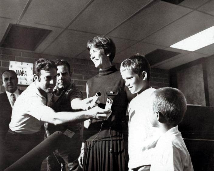 Janet Elizabeth Shearon, l'inébranlable épouse de Neil Armstrong