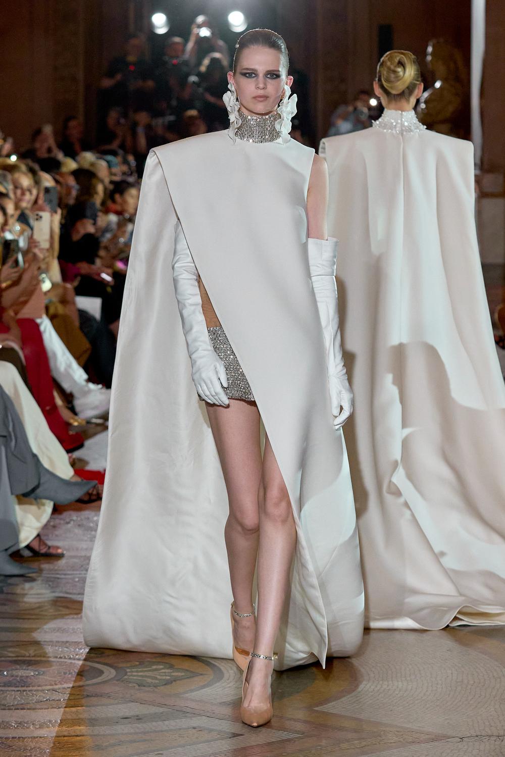 Défilé - Stephane rolland - Couture Automne-Hiver 23-24