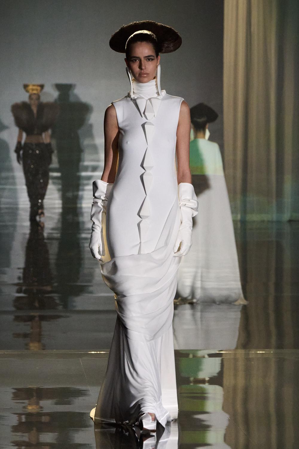 Défilé - Stephane rolland - Couture Printemps-Eté 2025