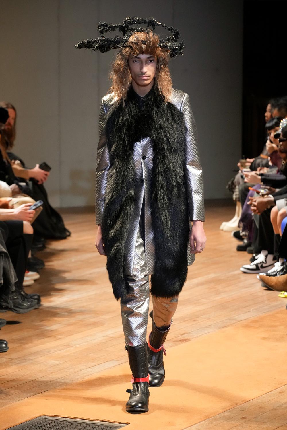 Défilé - Comme des garcons homme plus - Homme Automne-Hiver 23-24