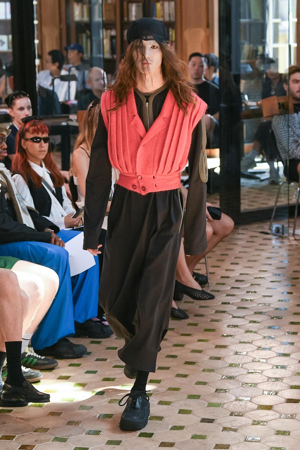 Défilé - Kiko kostadinov - Homme Printemps-Eté 2024