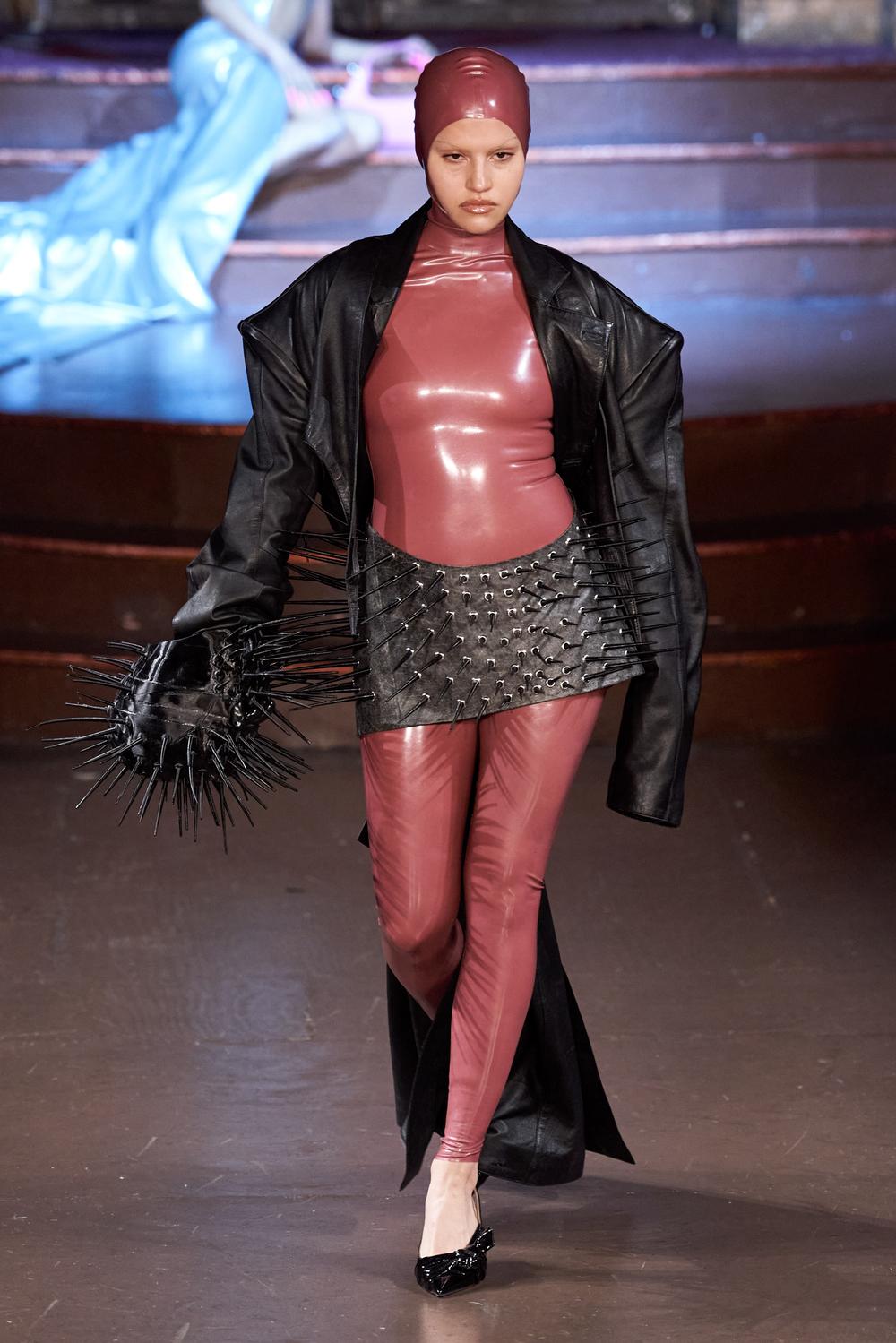 Défilé - Luis de javier - Prêt à porter Automne-Hiver 23-24