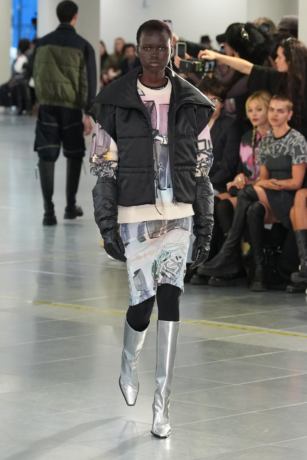 Défilé - Mark fast - Prêt à porter Automne-Hiver 24-25