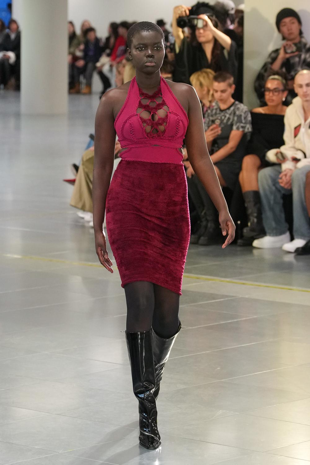 Défilé - Mark fast - Prêt à porter Automne-Hiver 24-25