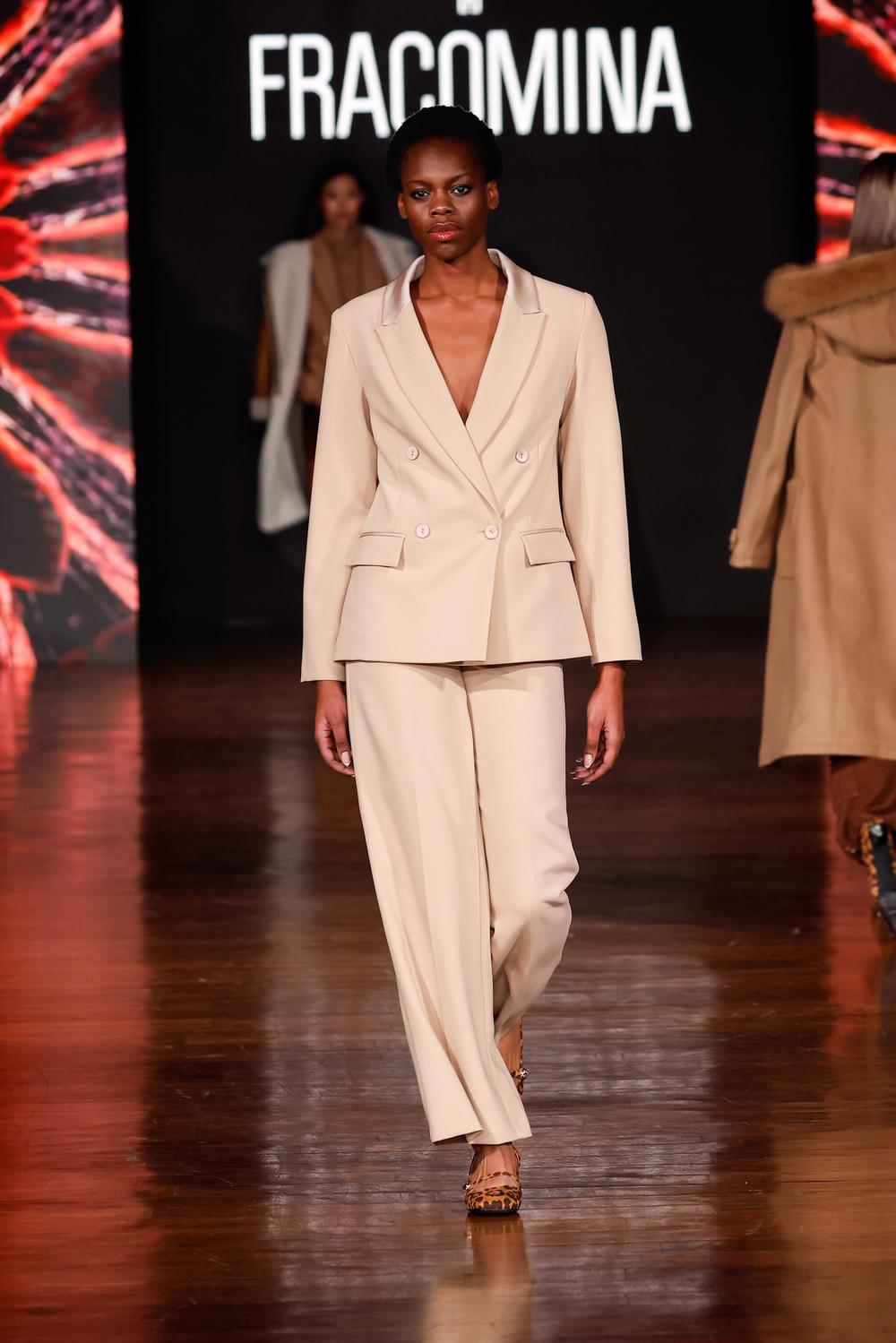 Défilé - Fracomina - Prêt à porter Automne-Hiver 24-25