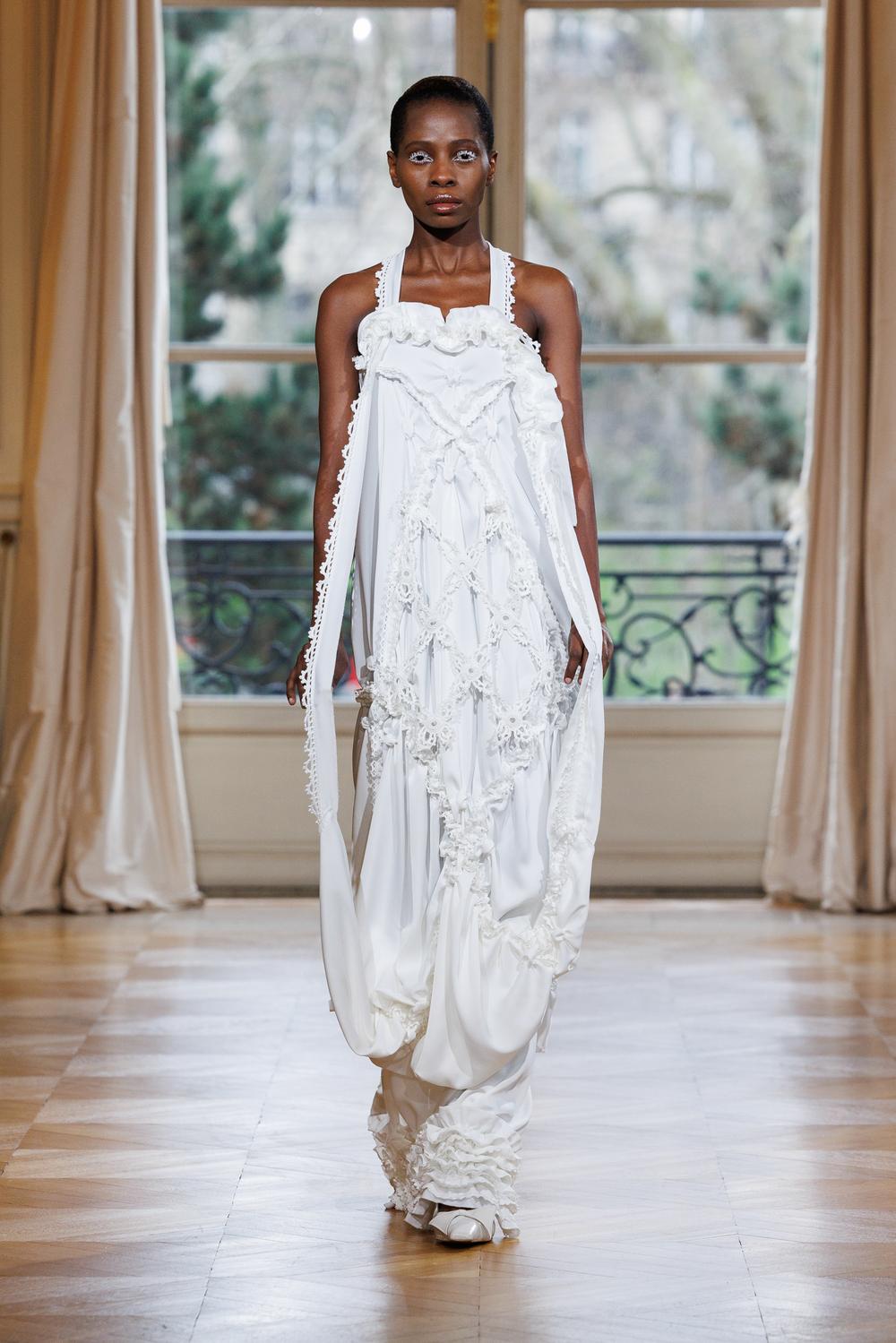 Défilé - Roisin pierce - Prêt à porter Automne-Hiver 24-25