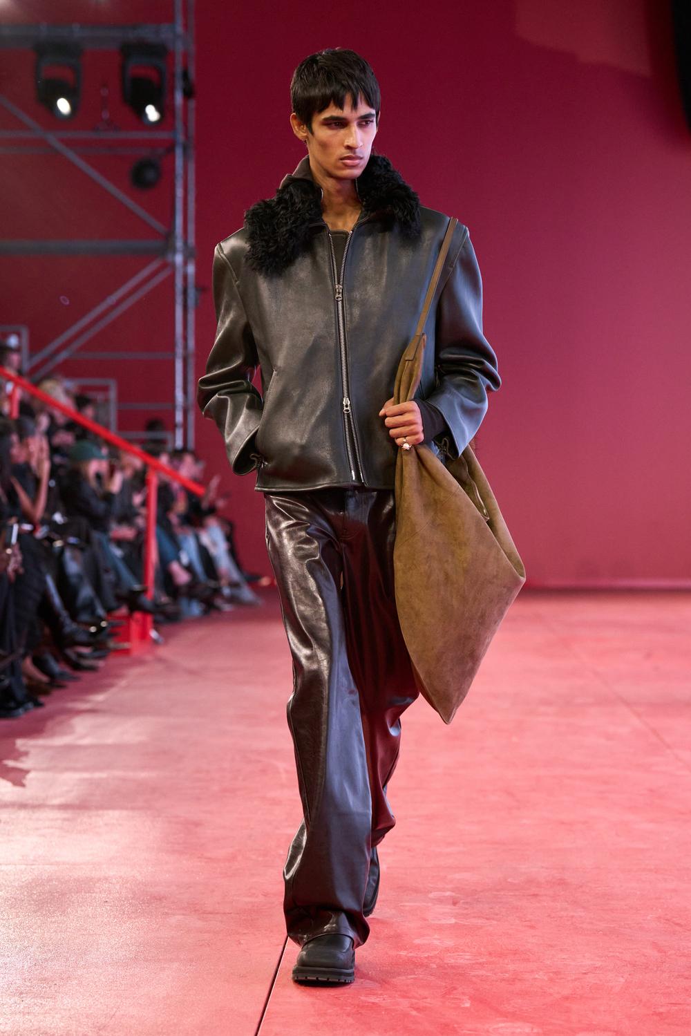 Défilé - H&m&180 - Prêt à porter Automne-Hiver 25-26