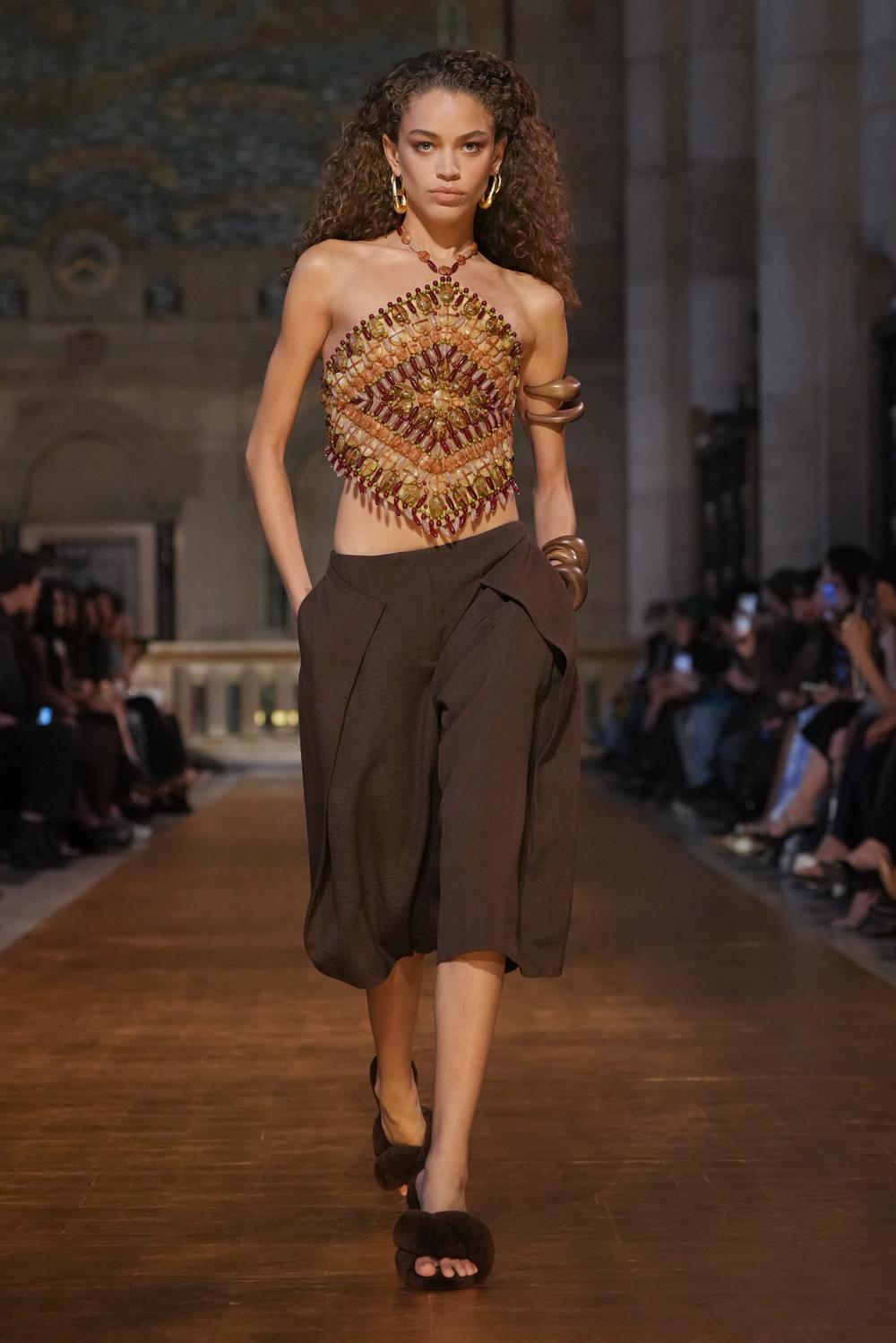 Défilé - Cult Gaia - Prêt à porter Automne-Hiver 26-27