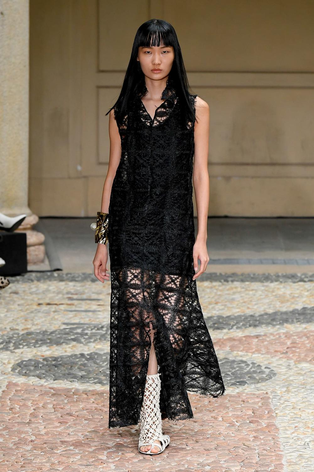 Défilé - Calcaterra - Prêt à porter Printemps-Eté 2023