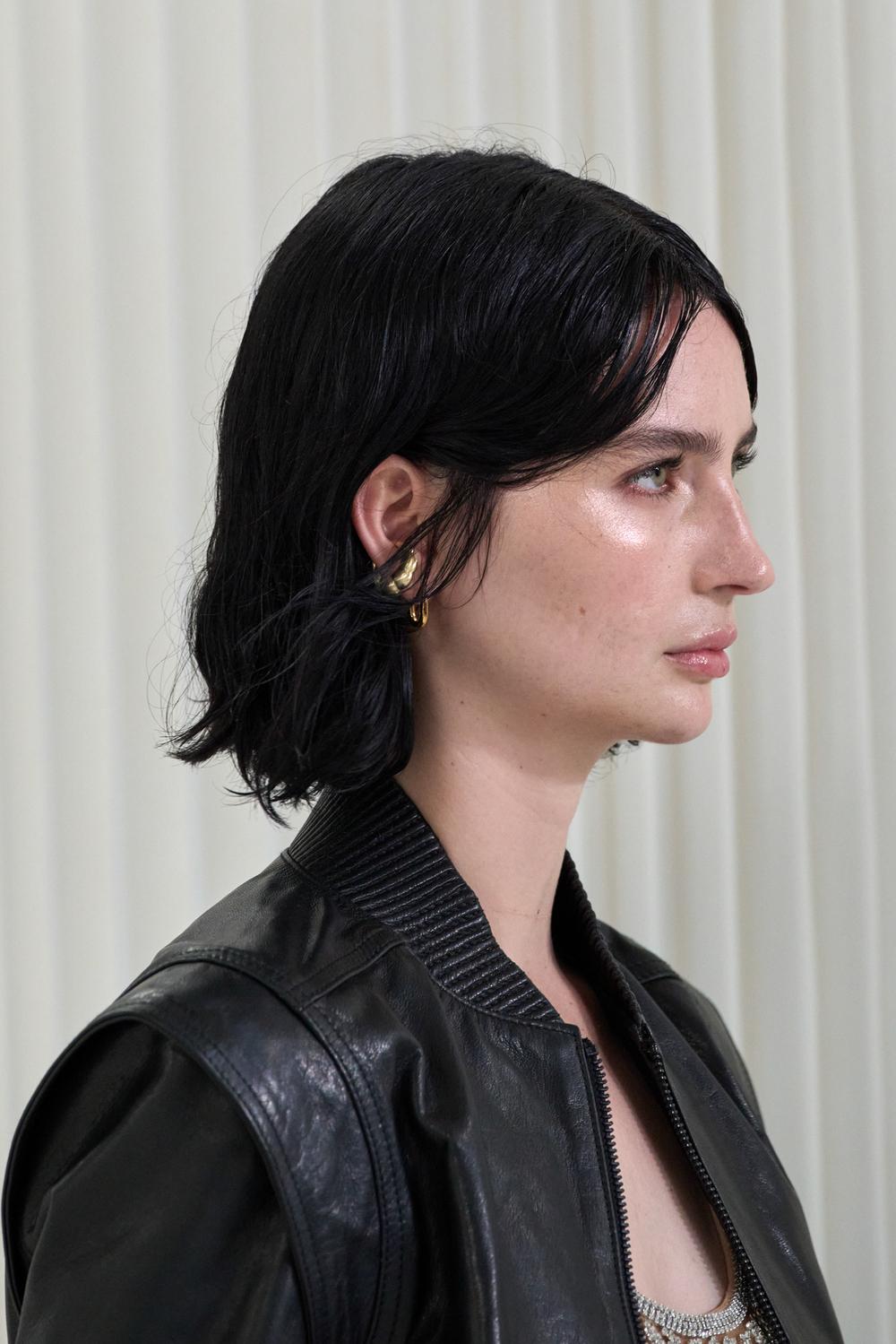 Défilé - Jonathan simkhai - Prêt à porter Printemps-Eté 2023