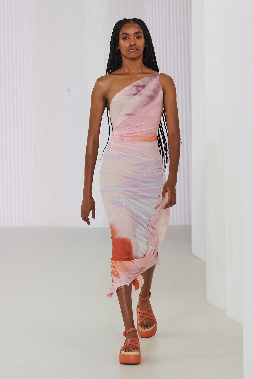 Défilé - Jonathan simkhai - Prêt à porter Printemps-Eté 2023