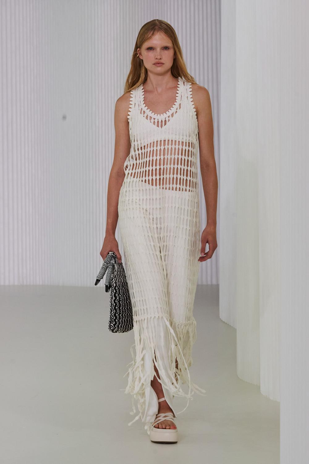 Défilé - Jonathan simkhai - Prêt à porter Printemps-Eté 2023