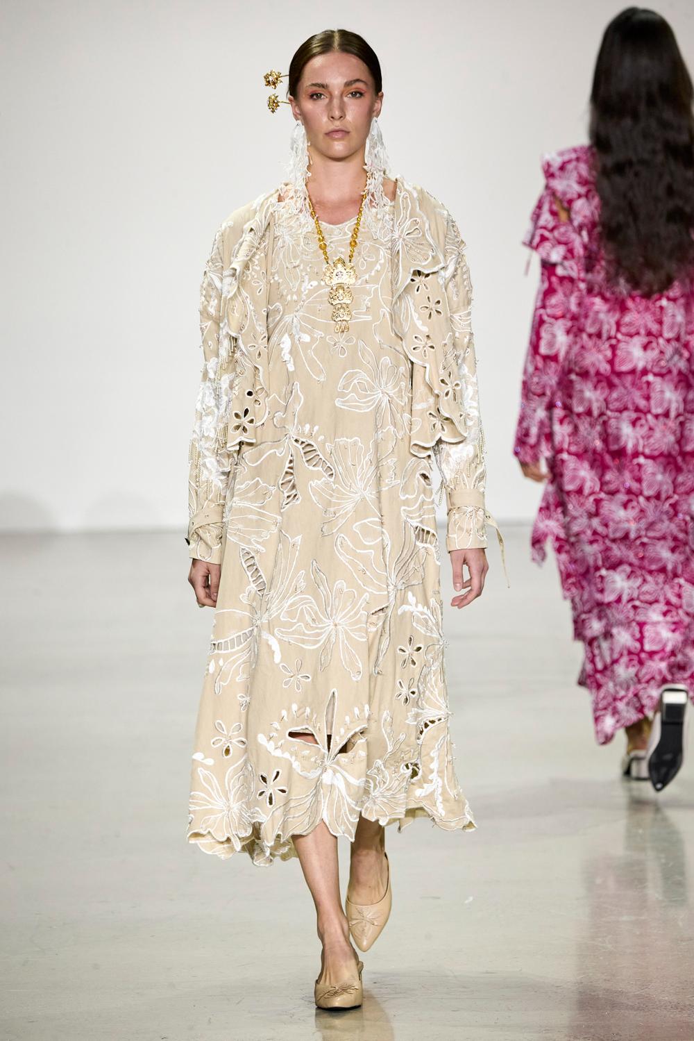 Défilé - Suedeson by kimberly tandra - Prêt à porter Printemps-Eté 2023