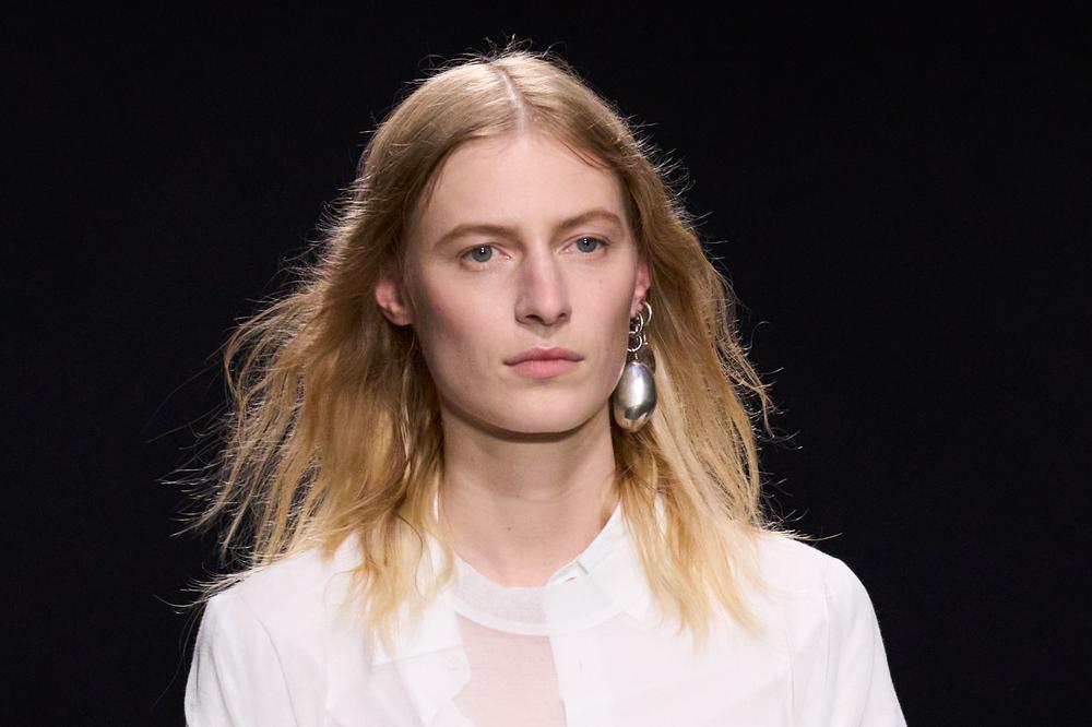 Défilé - Ann demeulemeester - Prêt à porter Printemps-Eté 2023