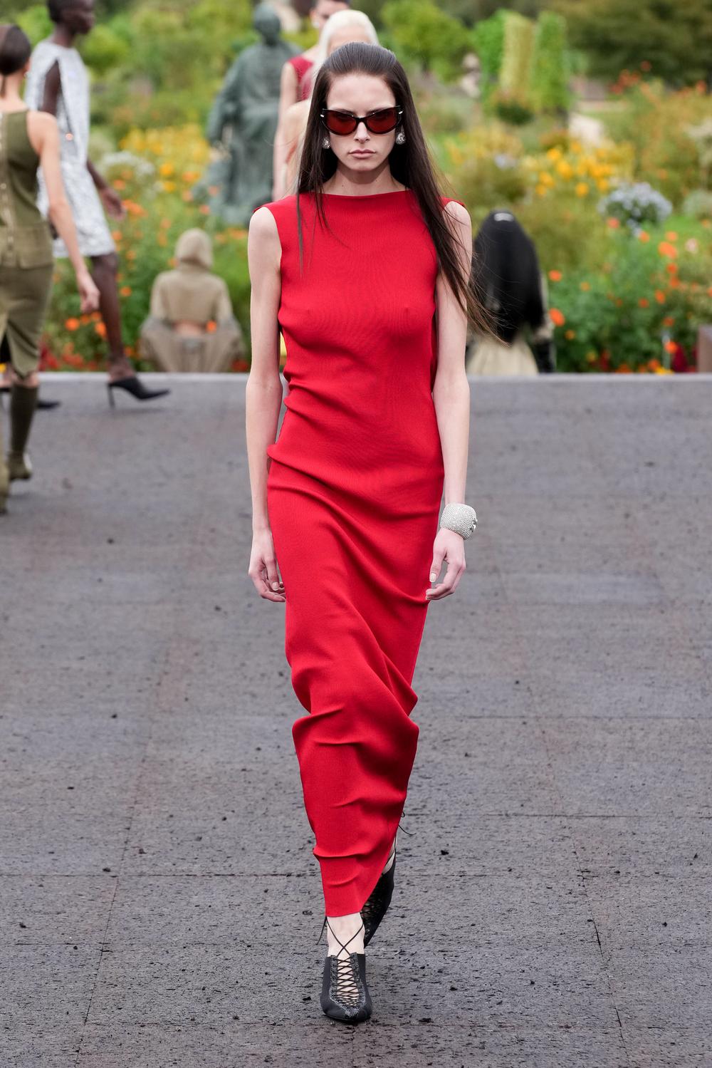 Défilé - Givenchy - Prêt à porter Printemps-Eté 2023