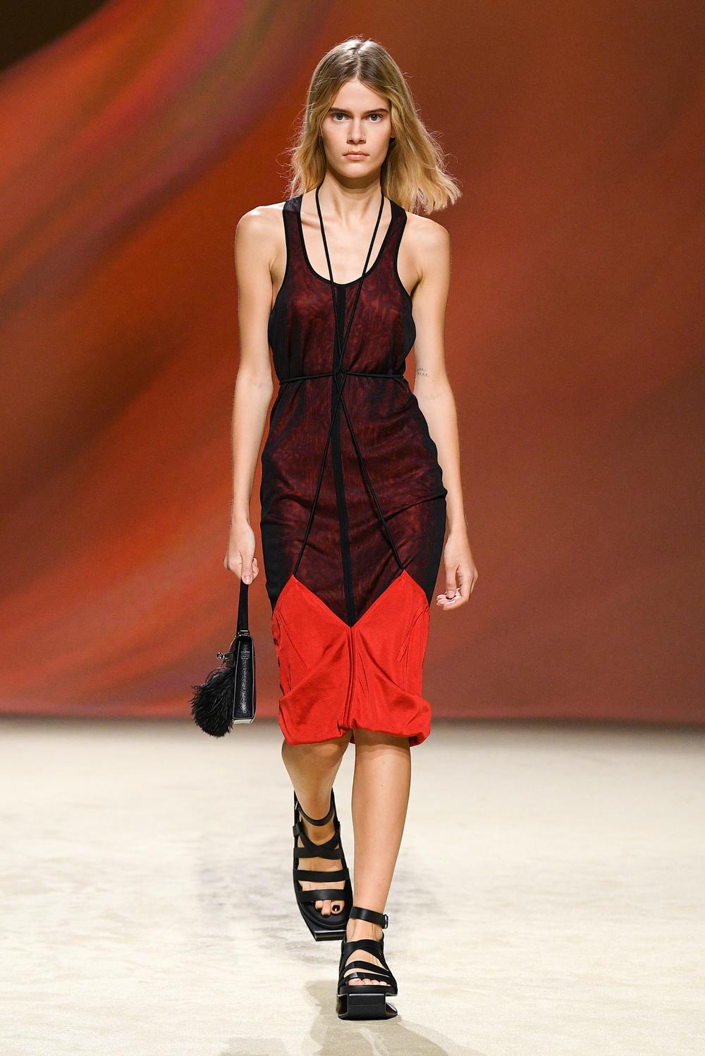 Défilé - Hermes - Prêt à porter Printemps-Eté 2023