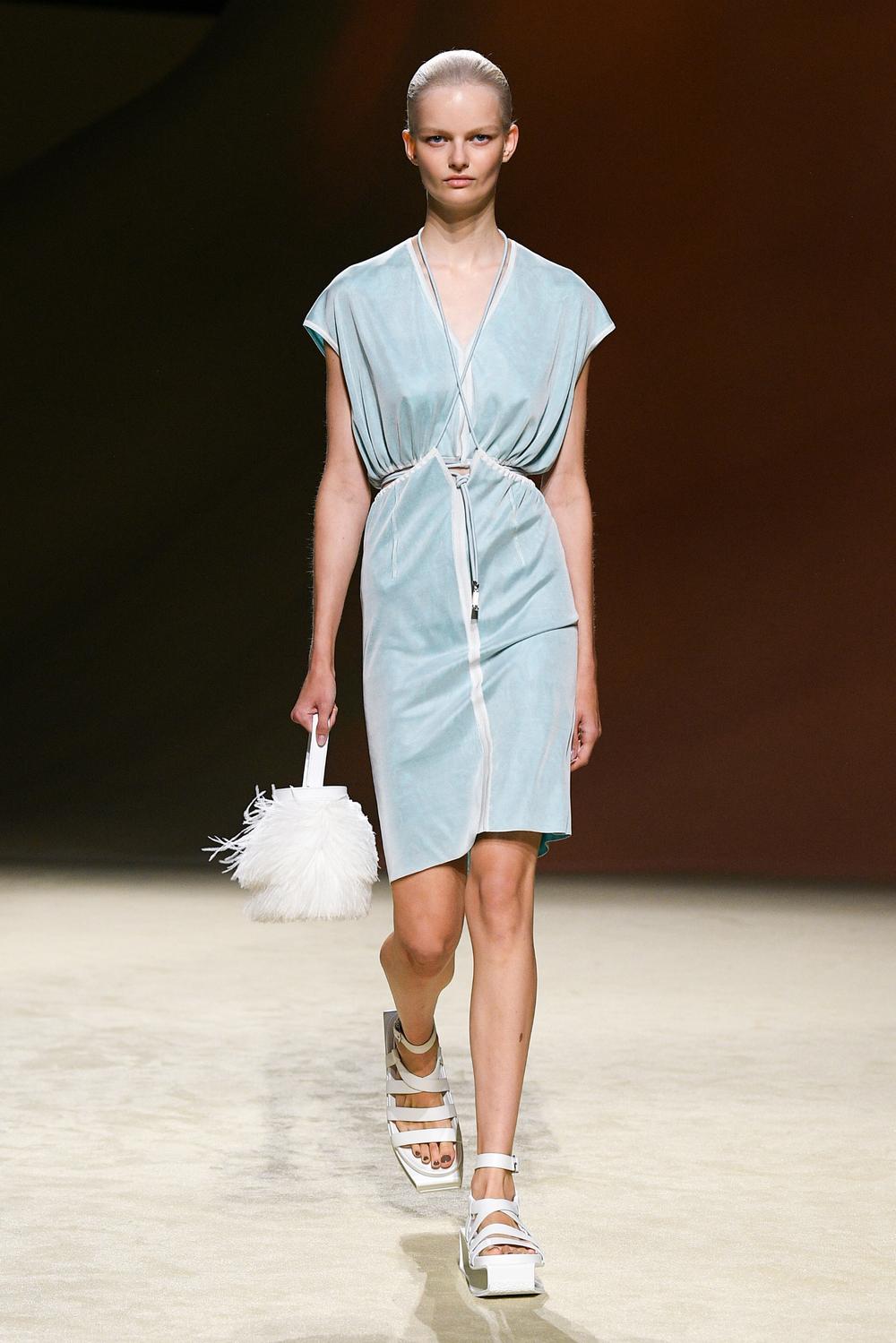 Défilé - Hermes - Prêt à porter Printemps-Eté 2023