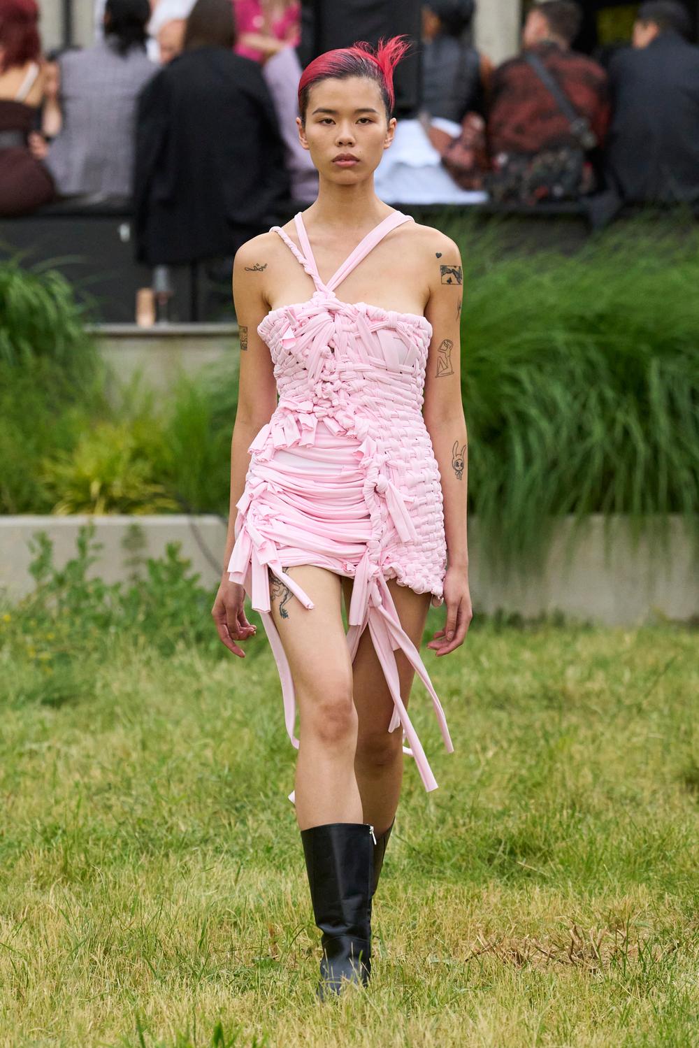 Défilé - Olivia ballard - Prêt à porter Printemps-Eté 2024