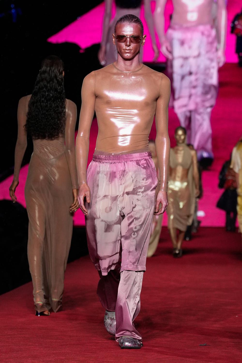 Défilé - Diesel - Prêt à porter Printemps-Eté 2024