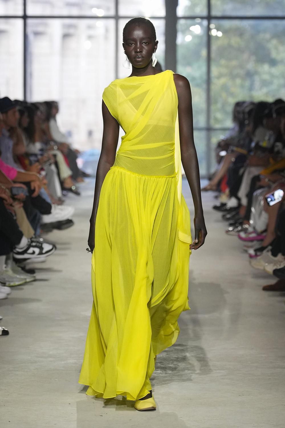 Défilé - 3.1 phillip lim - Prêt à porter Printemps-Eté 2024