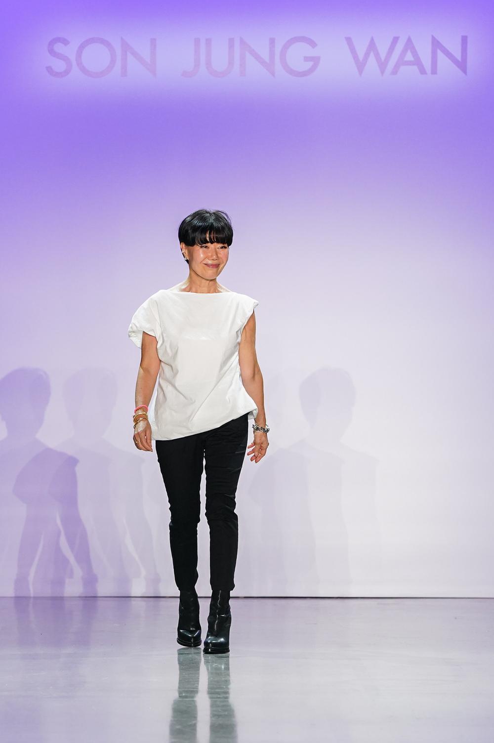 Défilé - Son jung wan - Prêt à porter Printemps-Eté 2024