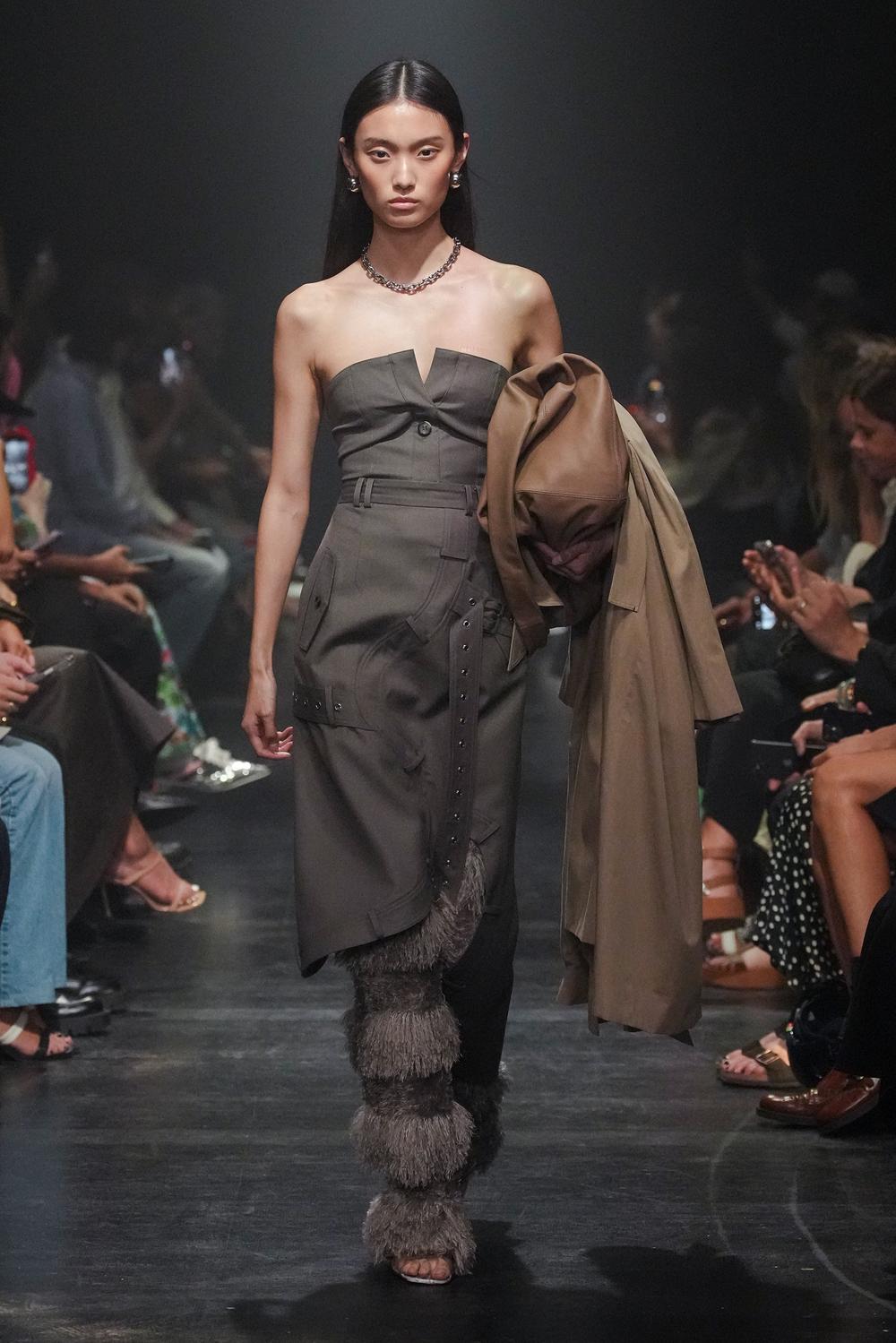 Défilé - Rokh - Prêt à porter Printemps-Eté 2024