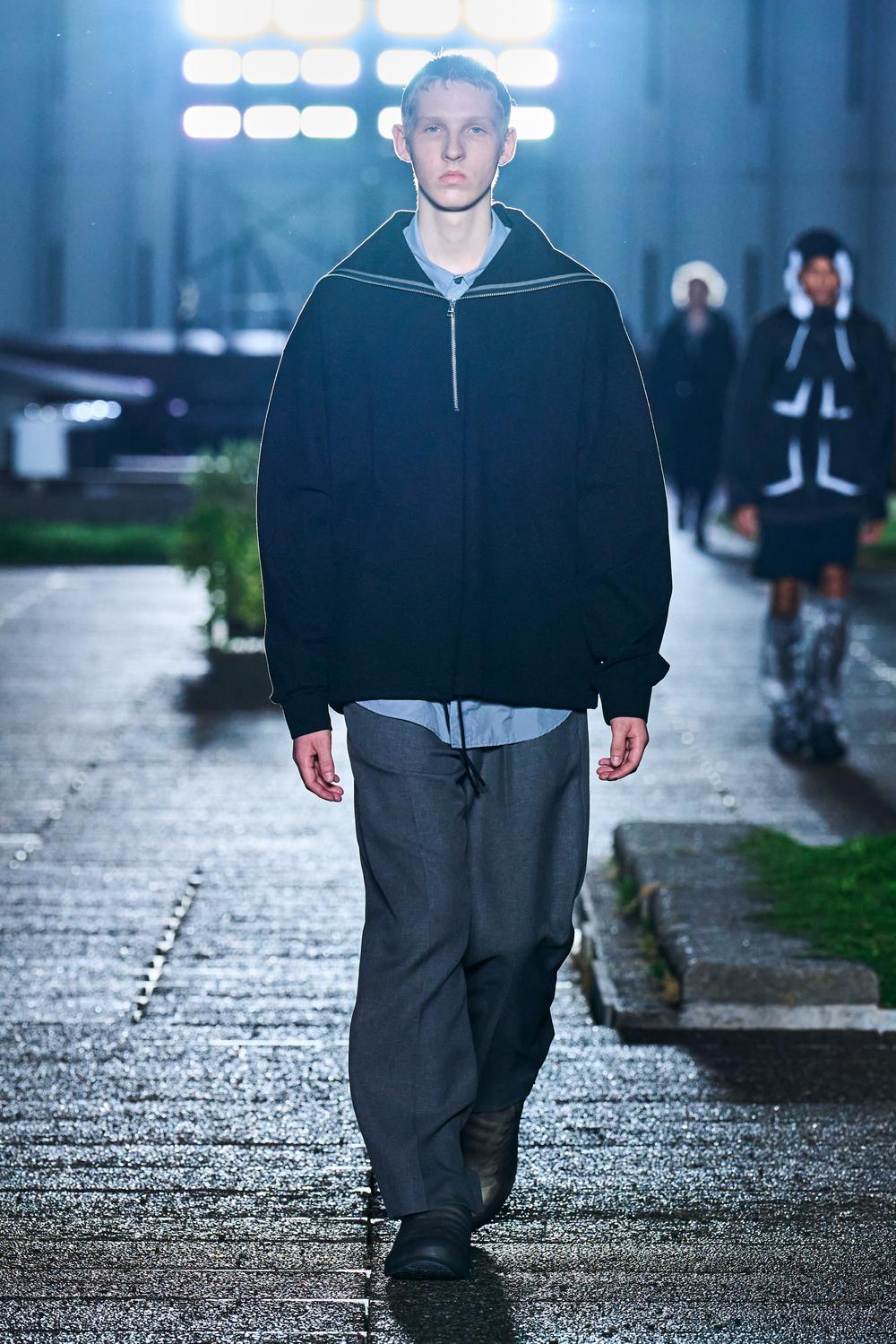 Défilé - Meanswhile - Prêt à porter Printemps-Eté 2024