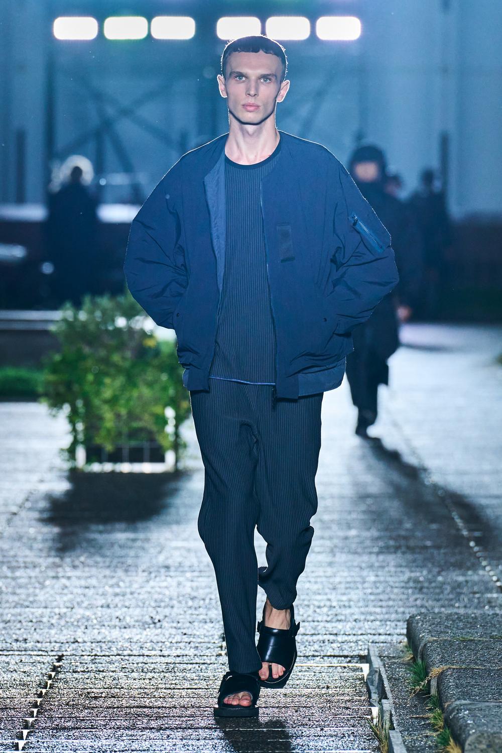 Défilé - Meanswhile - Prêt à porter Printemps-Eté 2024