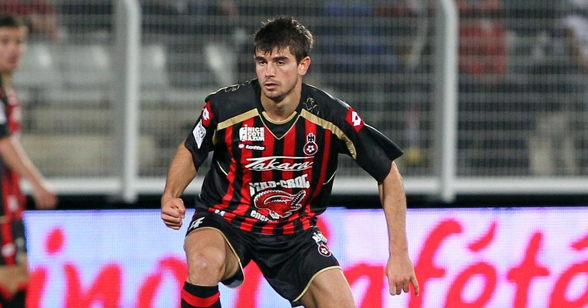 Pejcinovic, option levée