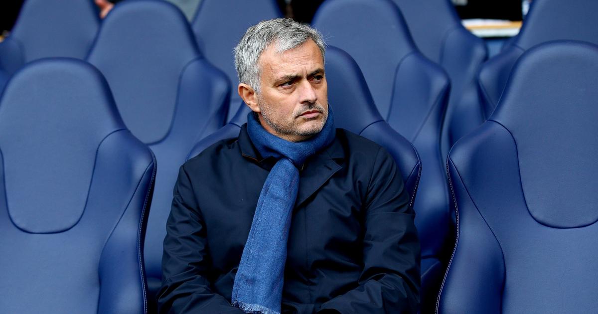 Le PSG aurait approché Mourinho