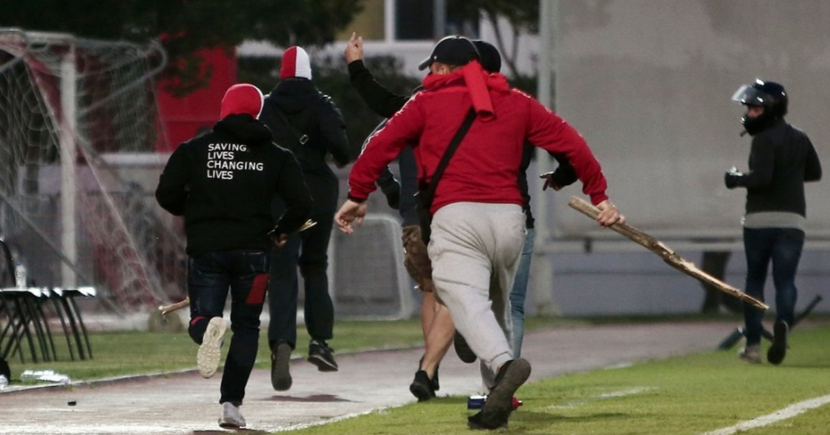 Des supporters du Bayern Munich agressés par des hooligans grecs