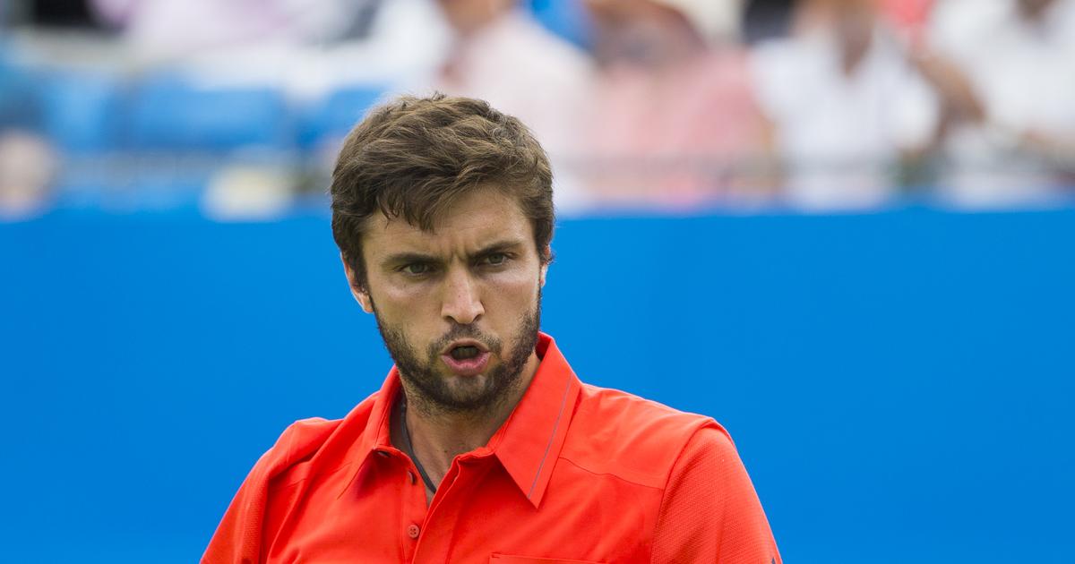 Simon brille au Queens, Monfils jette l'éponge à Halle